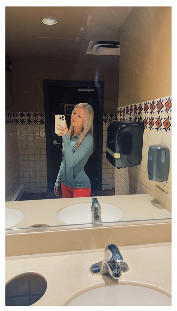 Smash or Pass? Instagram Model: @haleighhhhhhhhhhhh - 9GAG