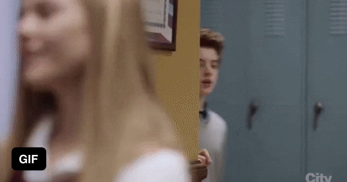 A typical 9gager - 9GAG