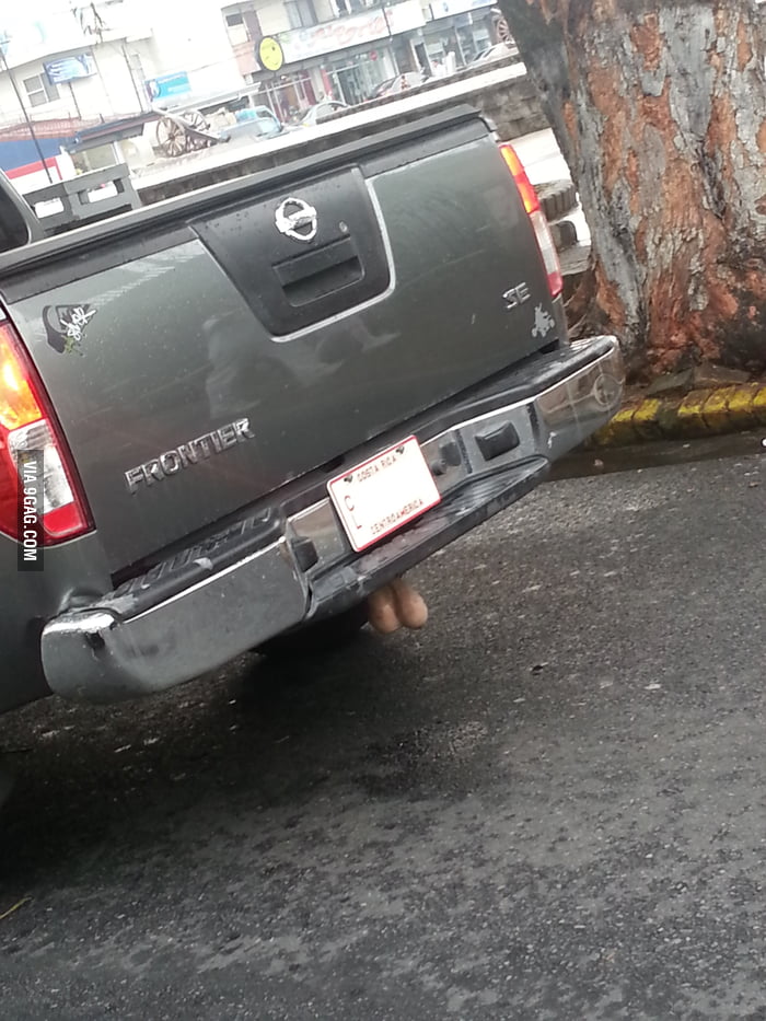 This car does have balls! - 9GAG