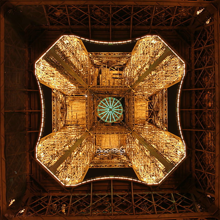 Effeil Tower From Below - 9GAG