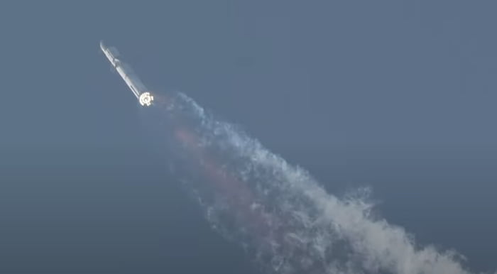 The largest rocket in human history Starship Super Heavy 30 seconds ...