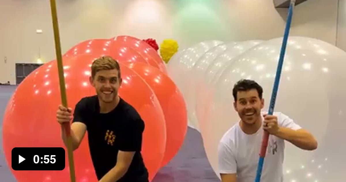 Taking a balloon challenge with smiles on, made me smile - 9GAG