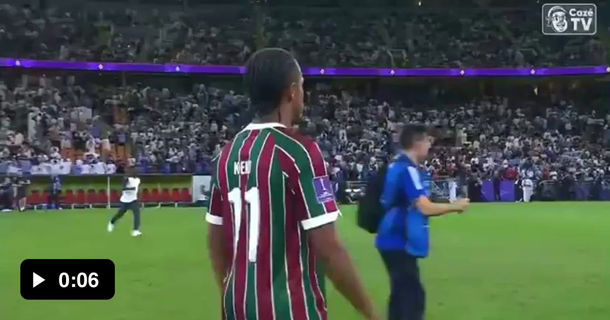 Walker and Melo getting into it at full-time in the Club World Cup ...