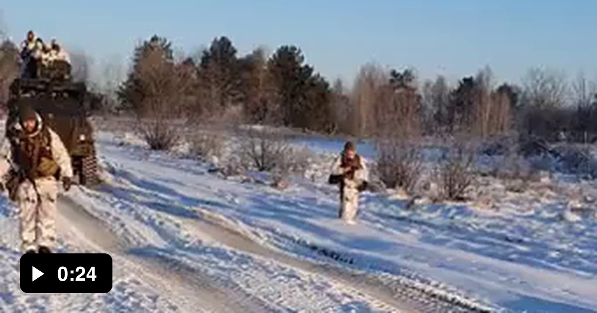Maxxpro MRAPs on a beautiful winter day in Ukraine (a few days ago ...