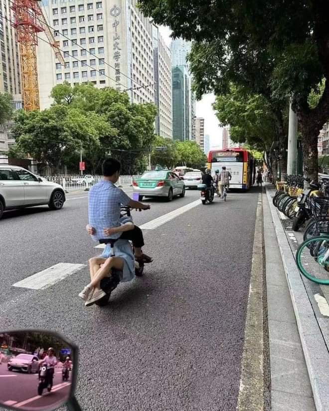 When you need a ride……so much - 9GAG