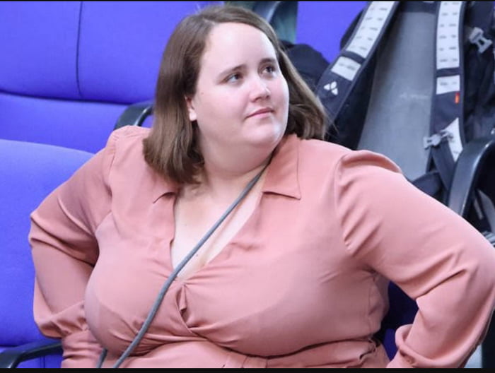 Hot young german girl - 9GAG