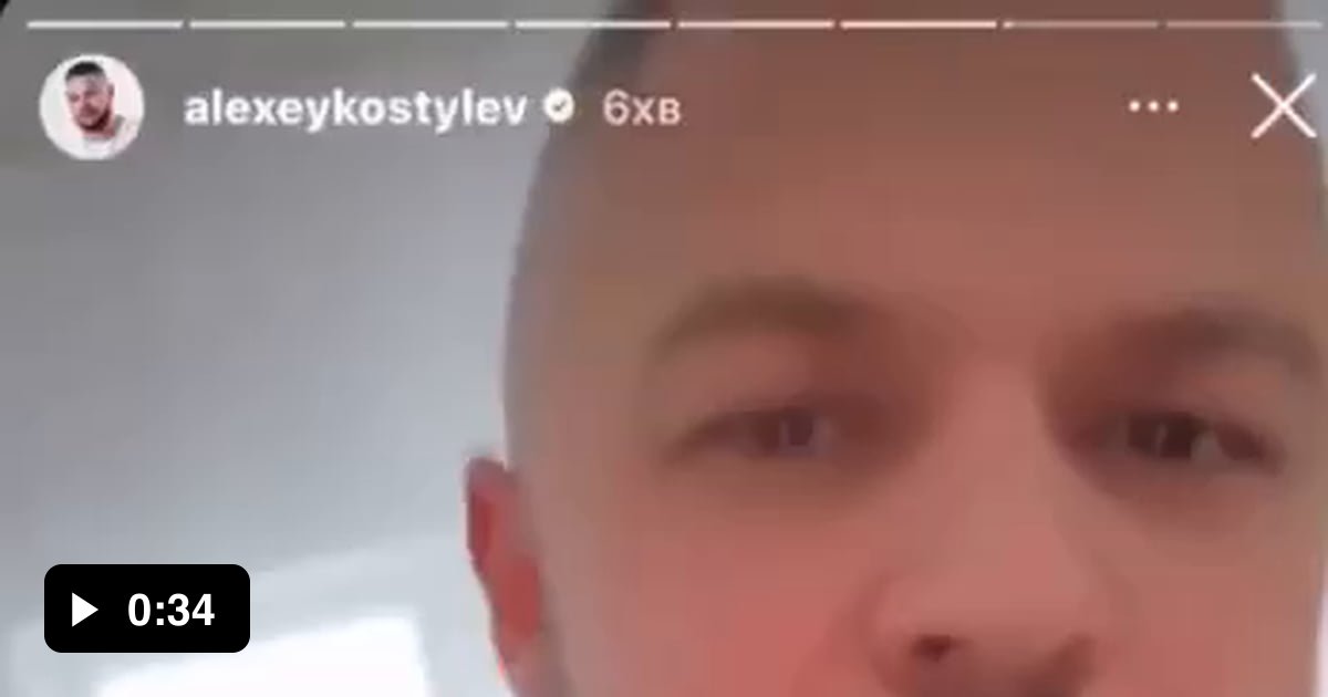 Eaten by shark russian was pro-war - 9GAG