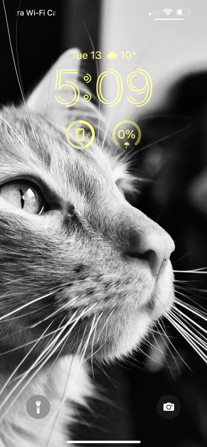 Current Lock Screen Configuration - 9GAG