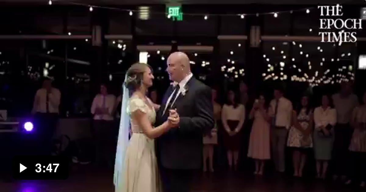 Father and Daughter Surprise Wedding Guests With Epic Dance Routine. - 9GAG