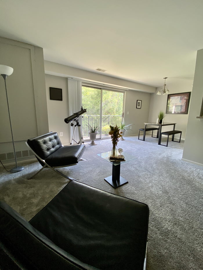 (Living/Dining Room) First Apartment. (22M) - 9GAG