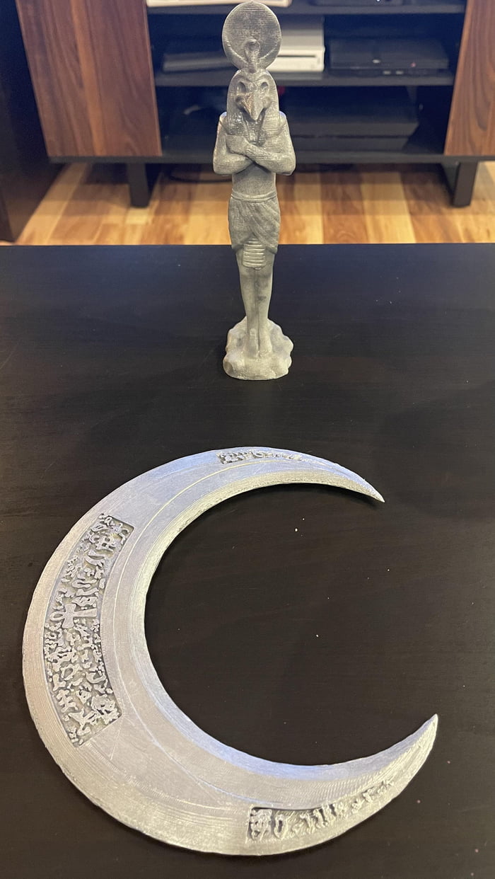 3D Printed Khonsu and crescent blade from moon knight - 9GAG