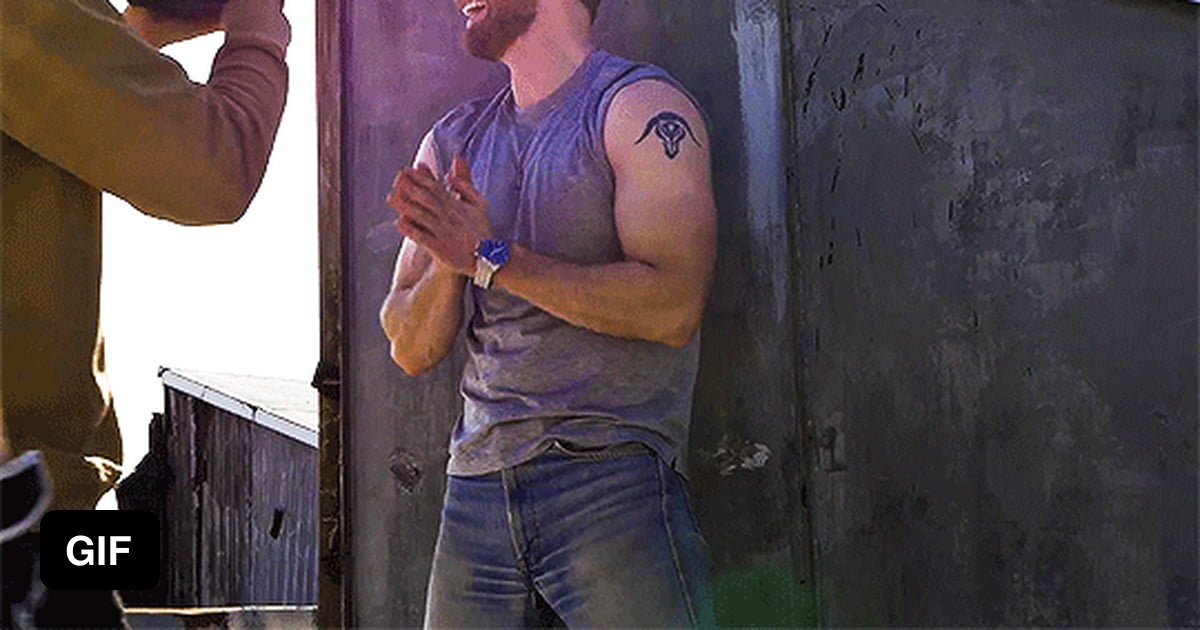 Chris Evans - 9GAG
