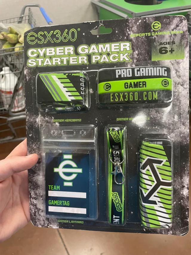 Old "Cyber Gamer" Starter pack - 9GAG