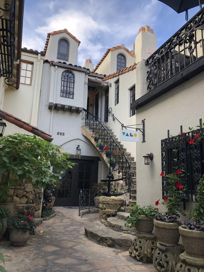 Spanish style courtyard with flagstone stairs - 9GAG