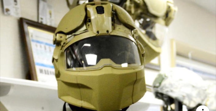 Welcome the new standard issue military helmet for the US. IHPS or ...