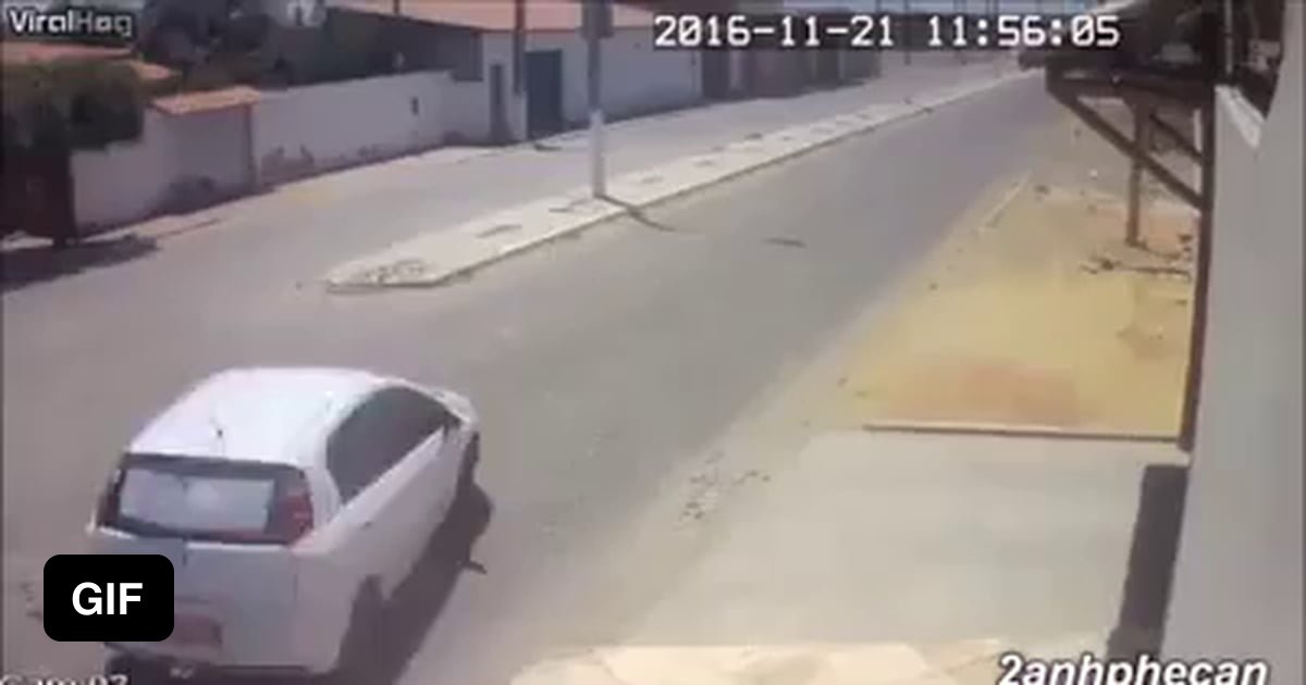 Poor guy almost died twice - 9GAG