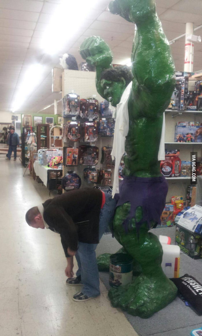HULK SMASH! - 9GAG