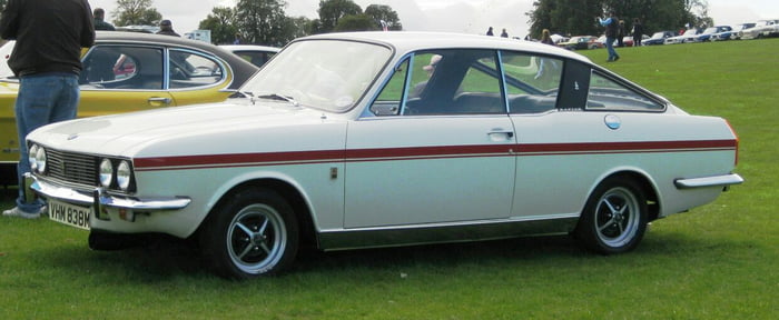 Unusual car a day #30 - Sunbeam Rapier Fastback Coupe H120 (1968) - 9GAG