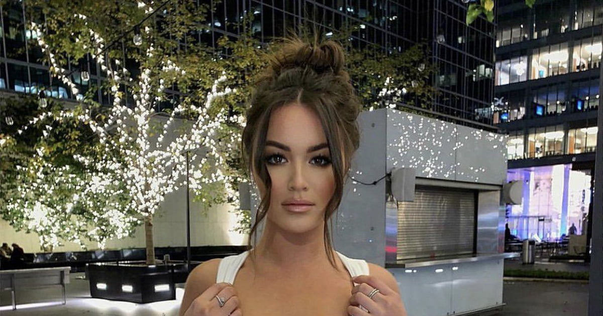 My fav insta goddess: @stephanielamx - 9GAG