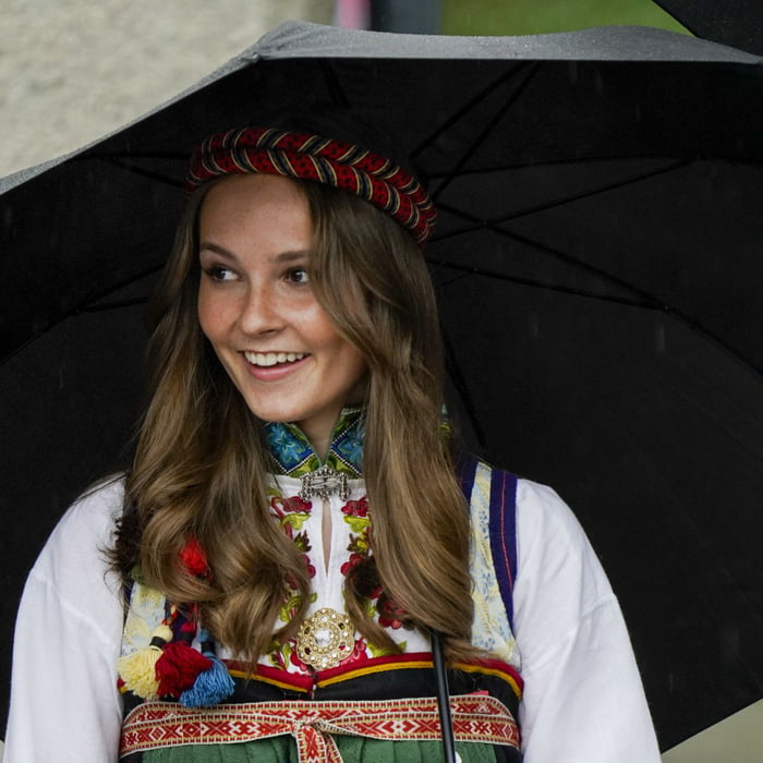Norway's future Queen. I'm moving to the land of the fjords. - 9GAG