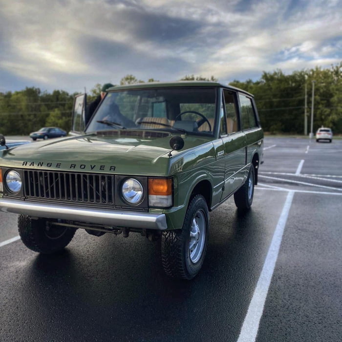 77 Range Rover - 9GAG