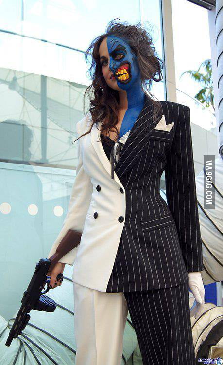 Two Face - 9GAG