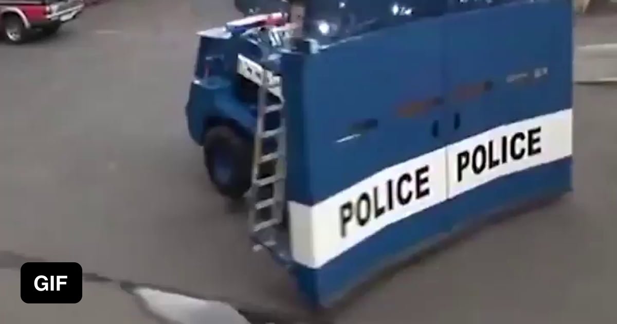 Riot control machine - 9GAG