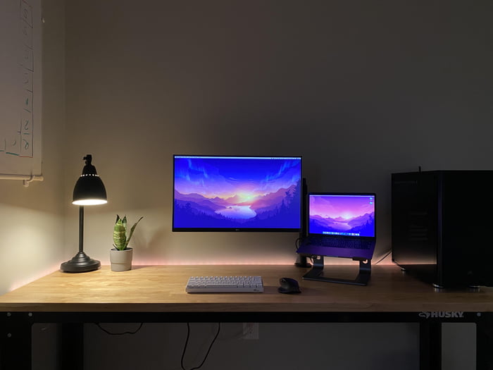 Minimal WFH Macbook + Desktop PC Setup - first battlestation - 9GAG