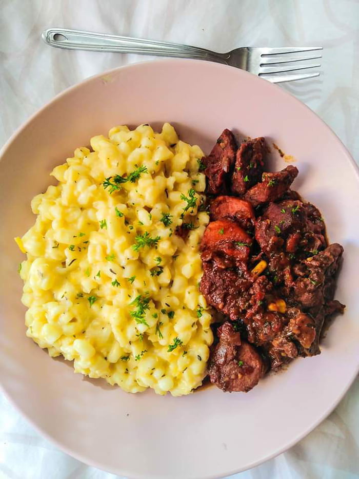 Here's my attempt at one of our traditional meals from Botswana ...