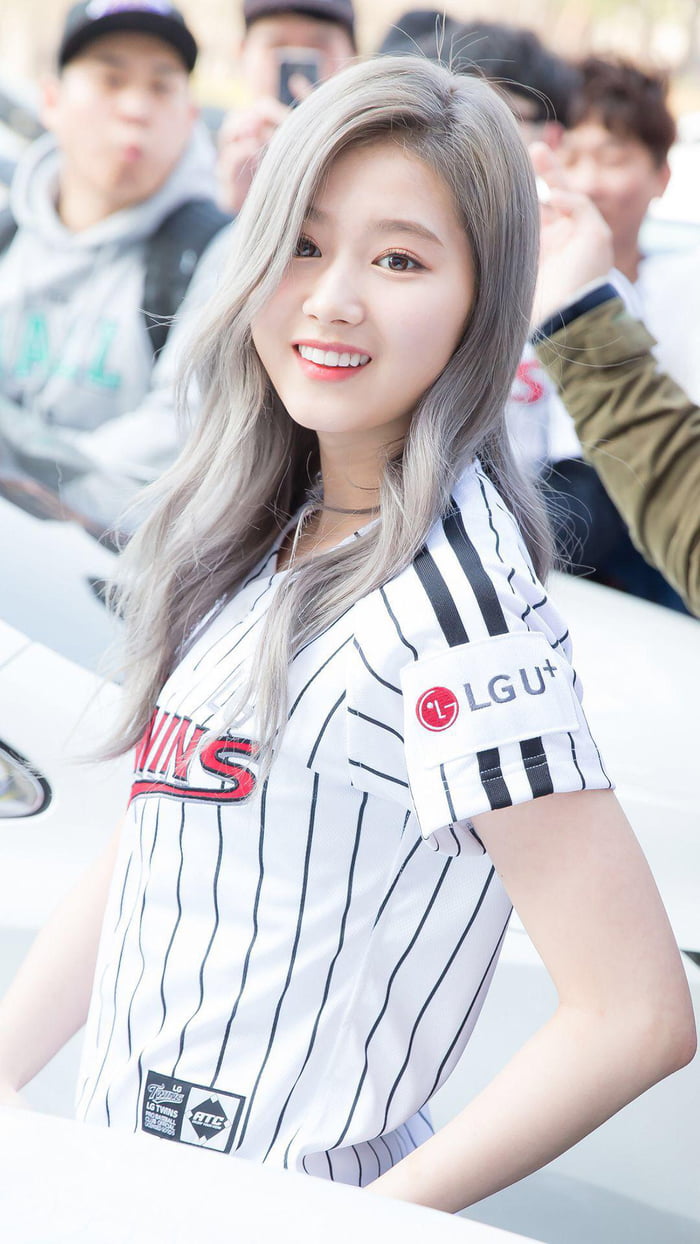 Sana baseball jersey - 9GAG