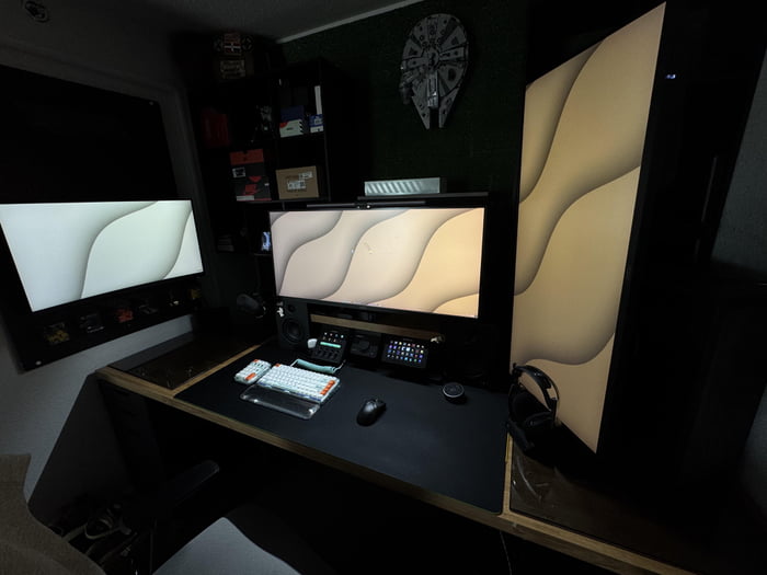 Slowly easing into a more simplistic setup. - 9GAG