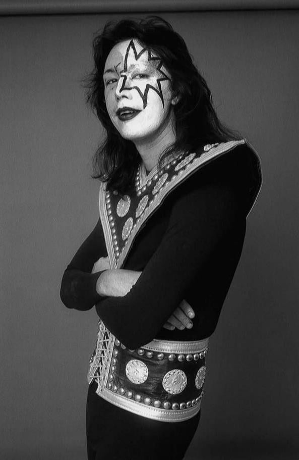RIP Ace Frehley - 9GAG