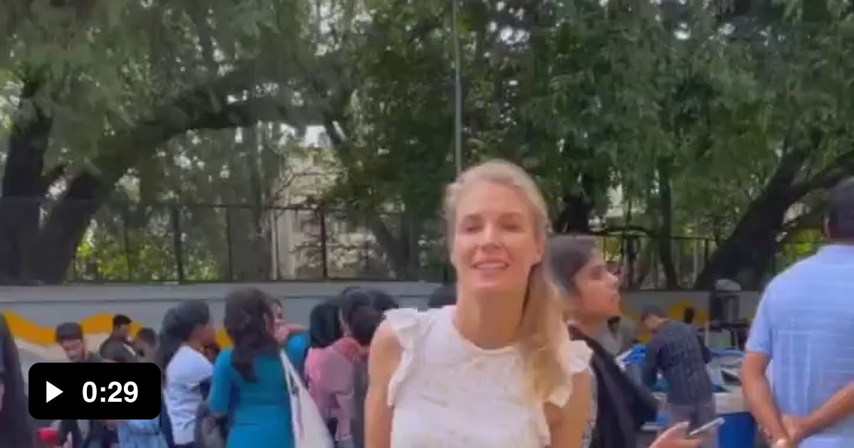 Amazing footwork by a lovely lady 🤯 - 9GAG