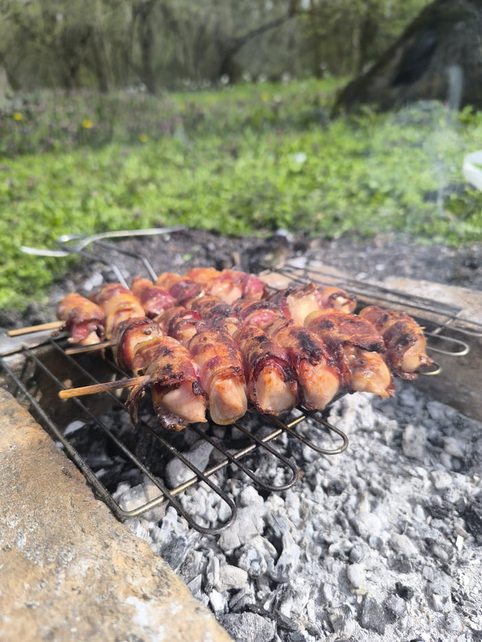 Greetings from Serbia my fellow degenerates. Pumpaj! - 9GAG