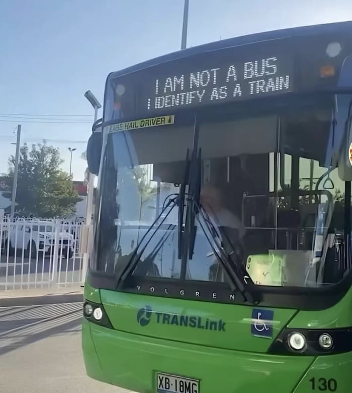 I AM NOT A BUS!! - 9GAG