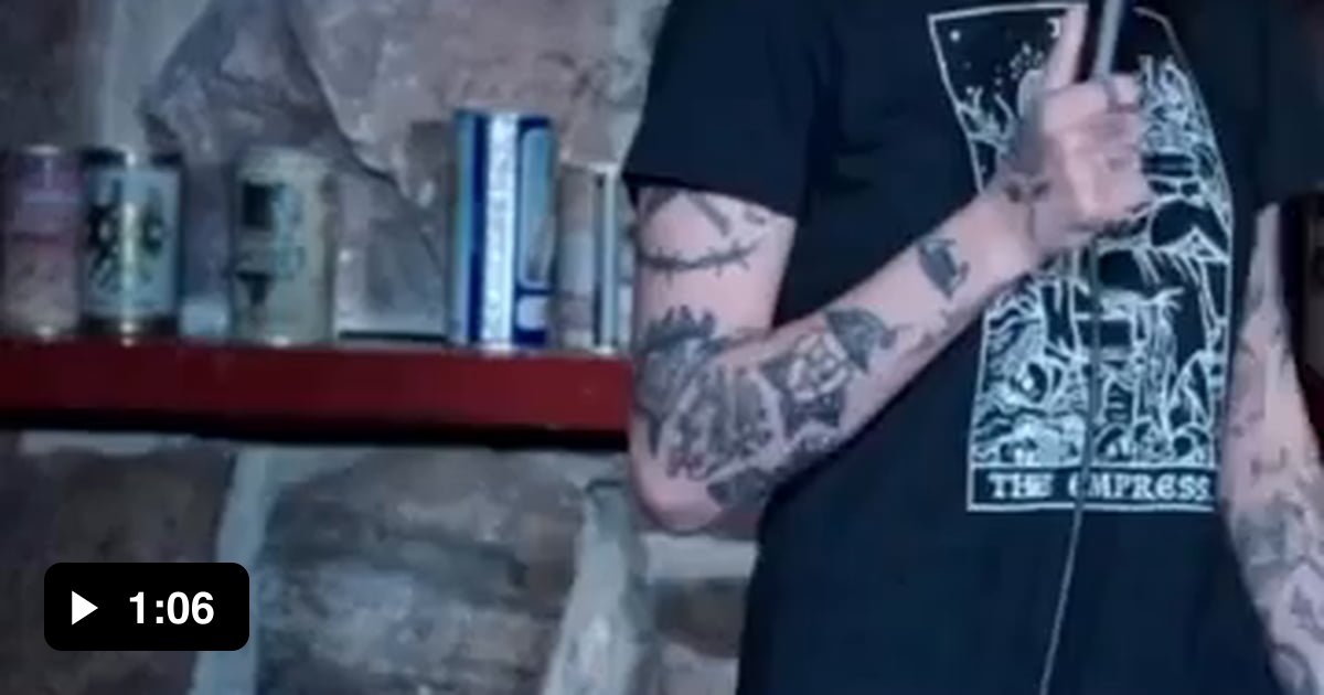 She saved him from her 🤣 - 9GAG