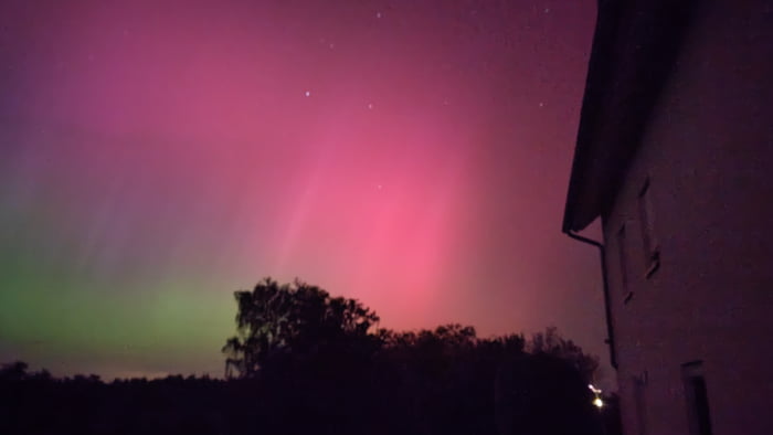 Aurora borealis in Germany - 9GAG