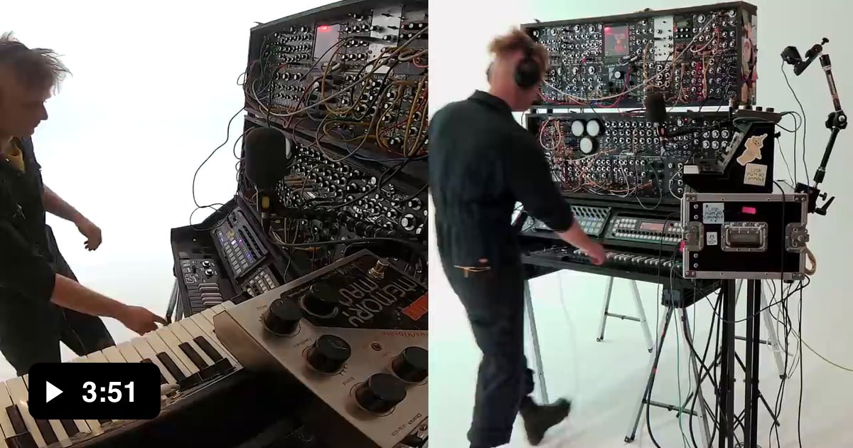 Night Or Day - Look Mum No Computer - 9GAG