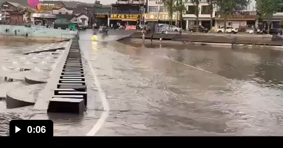 My GPS said 'slight delay' - 9GAG