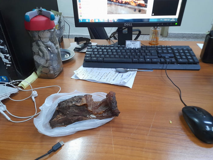 BBQ leftover at work for good boi at home - 9GAG