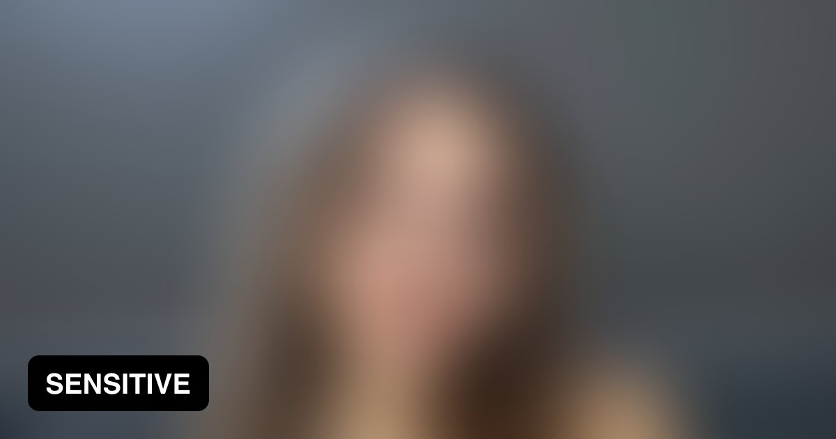 Sexy. @zoeycurly - 9GAG