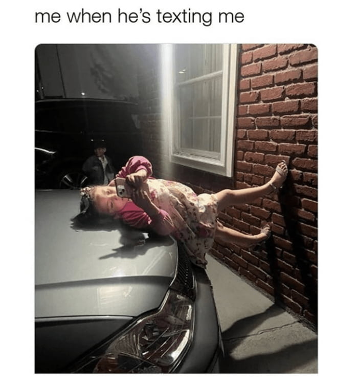 Totally absorbed in the conversation - 9GAG