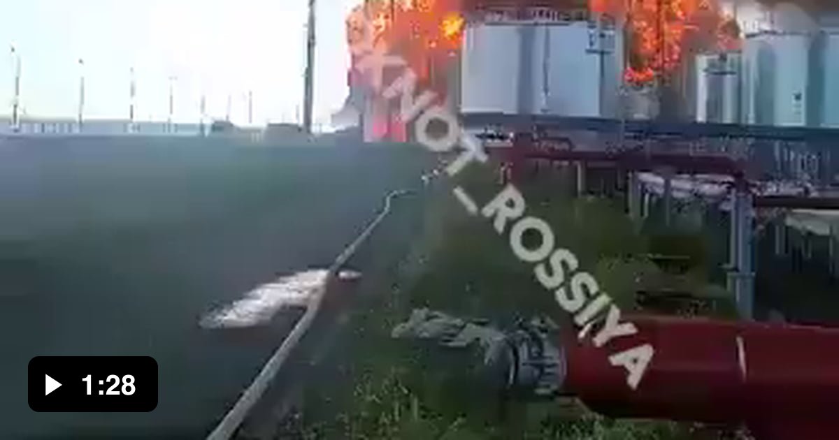 Gazprom oil refinery on fire after an explosion in Omsk, around 2,500km from Ukraine. - 9GAG