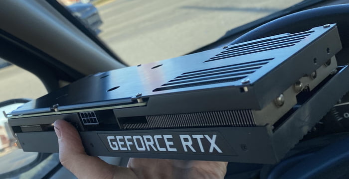 New Gpu (Alienware RTX 3070) - 9GAG