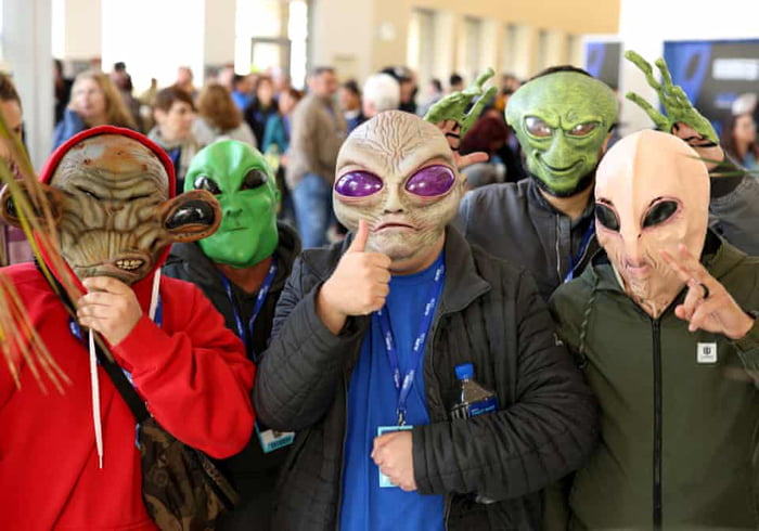 California, US. Guests attend AlienCon 2023 at the Pasadena Convention ...