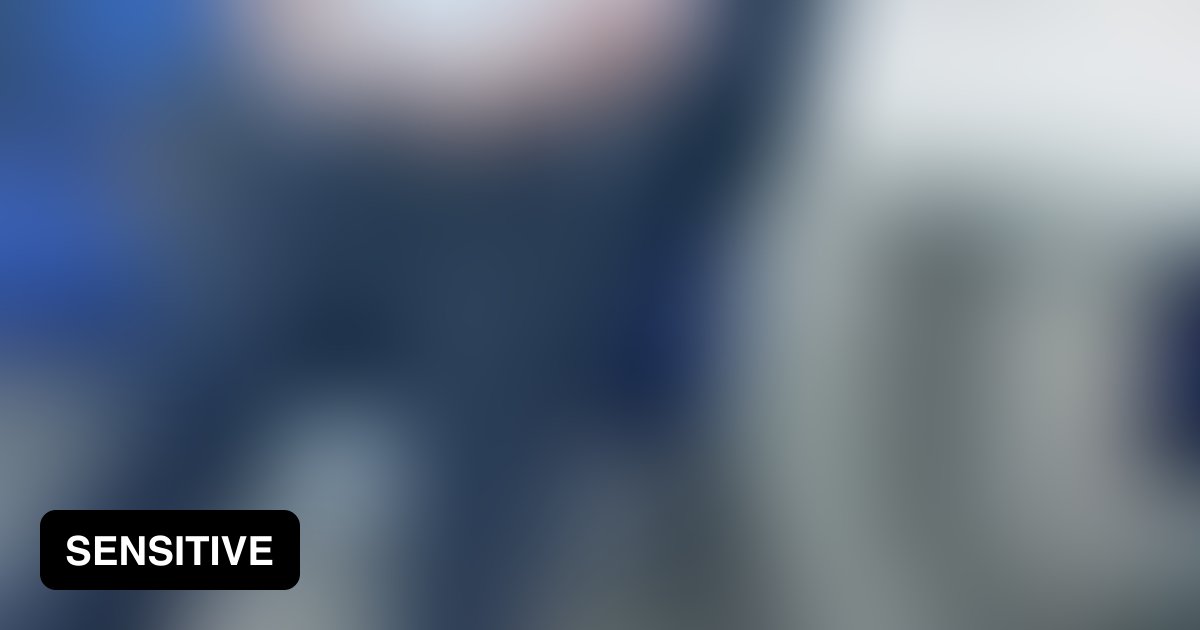 Japanese train perverts are something special - 9GAG