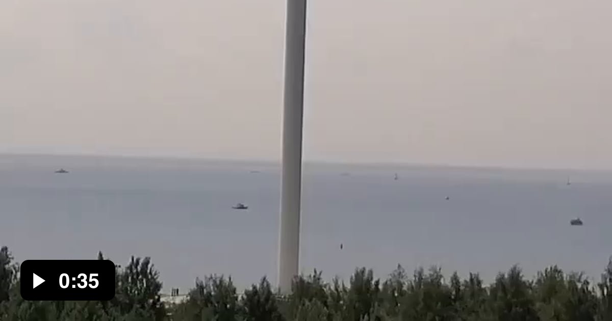 3 Flags were raised in St. Petersburg representing the '300' long years ...