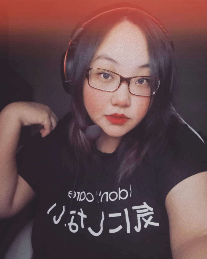 Come on over and play on the couch - 9GAG