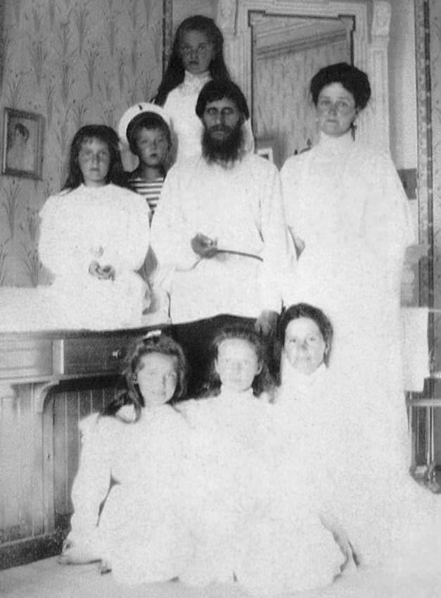 Rasputin with the Tsarina and her children (and a servant ?), 1900s - 9GAG