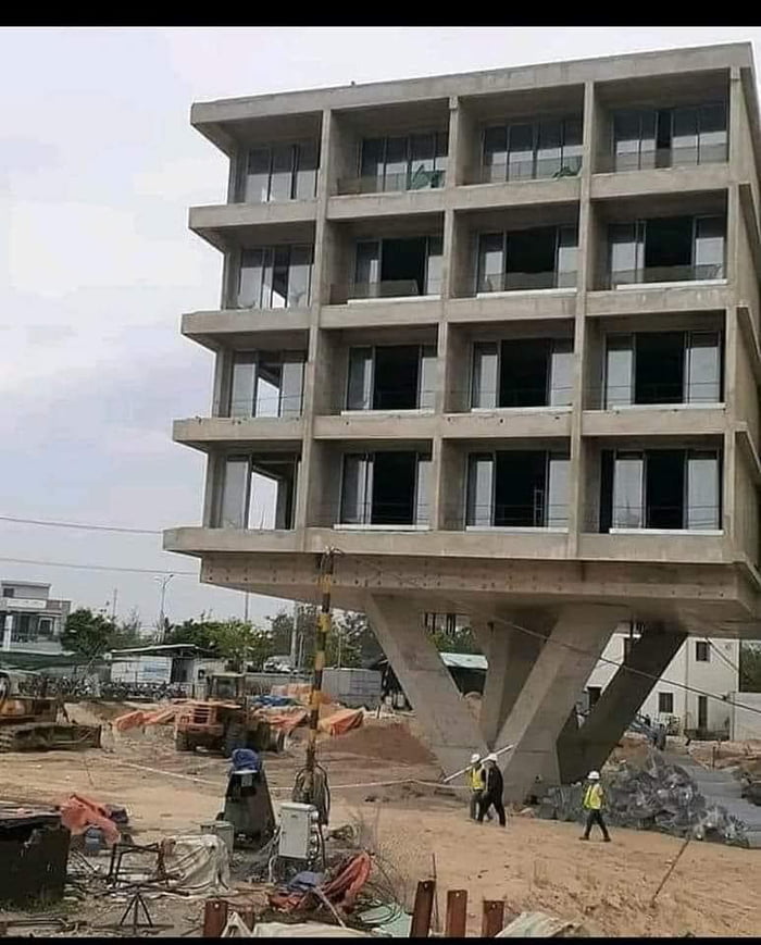 Im finished with the building boss - 9GAG